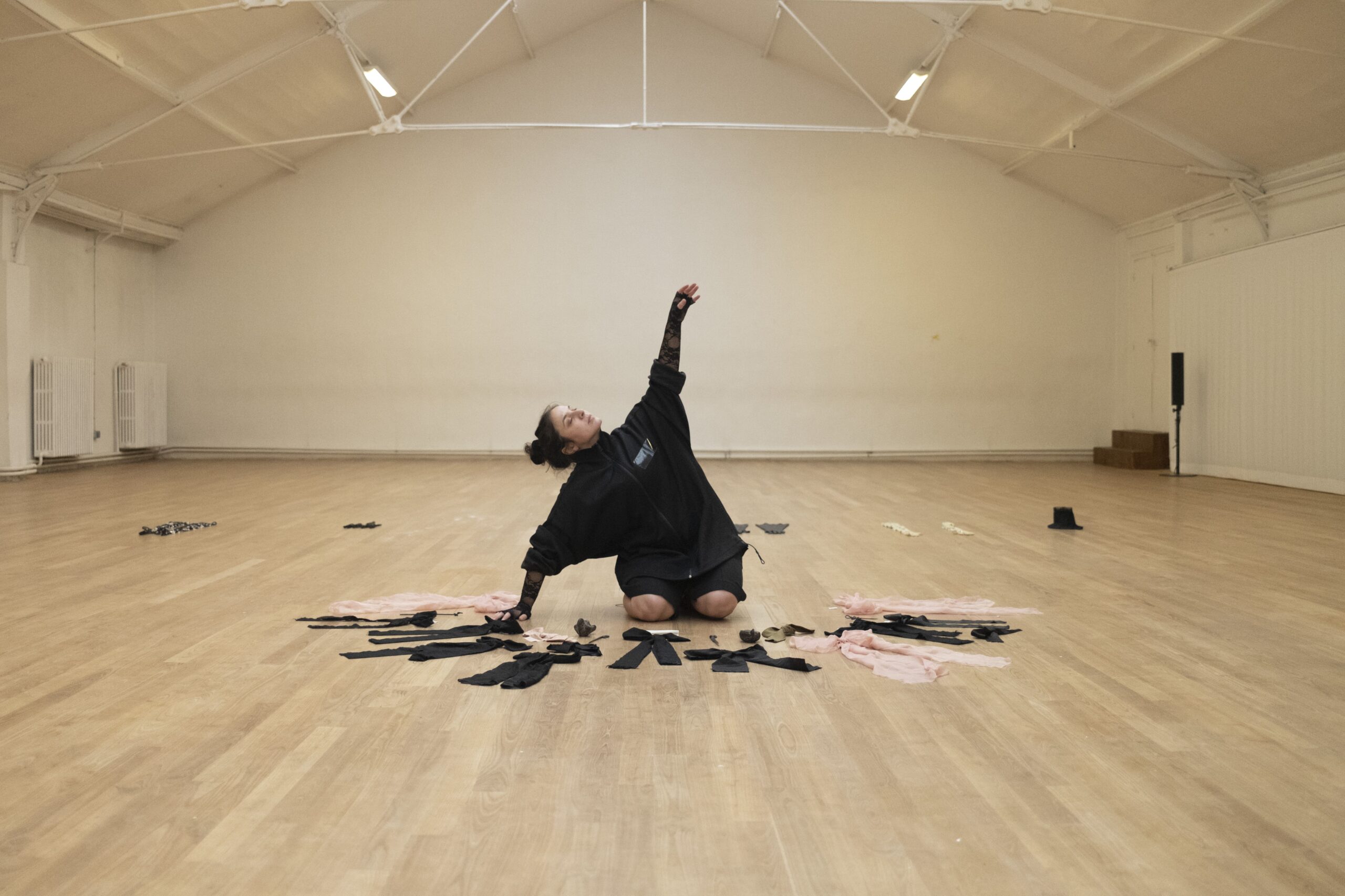 Performance MARIE-MADELEINE Save your tears by Anna Carraud - MBAL